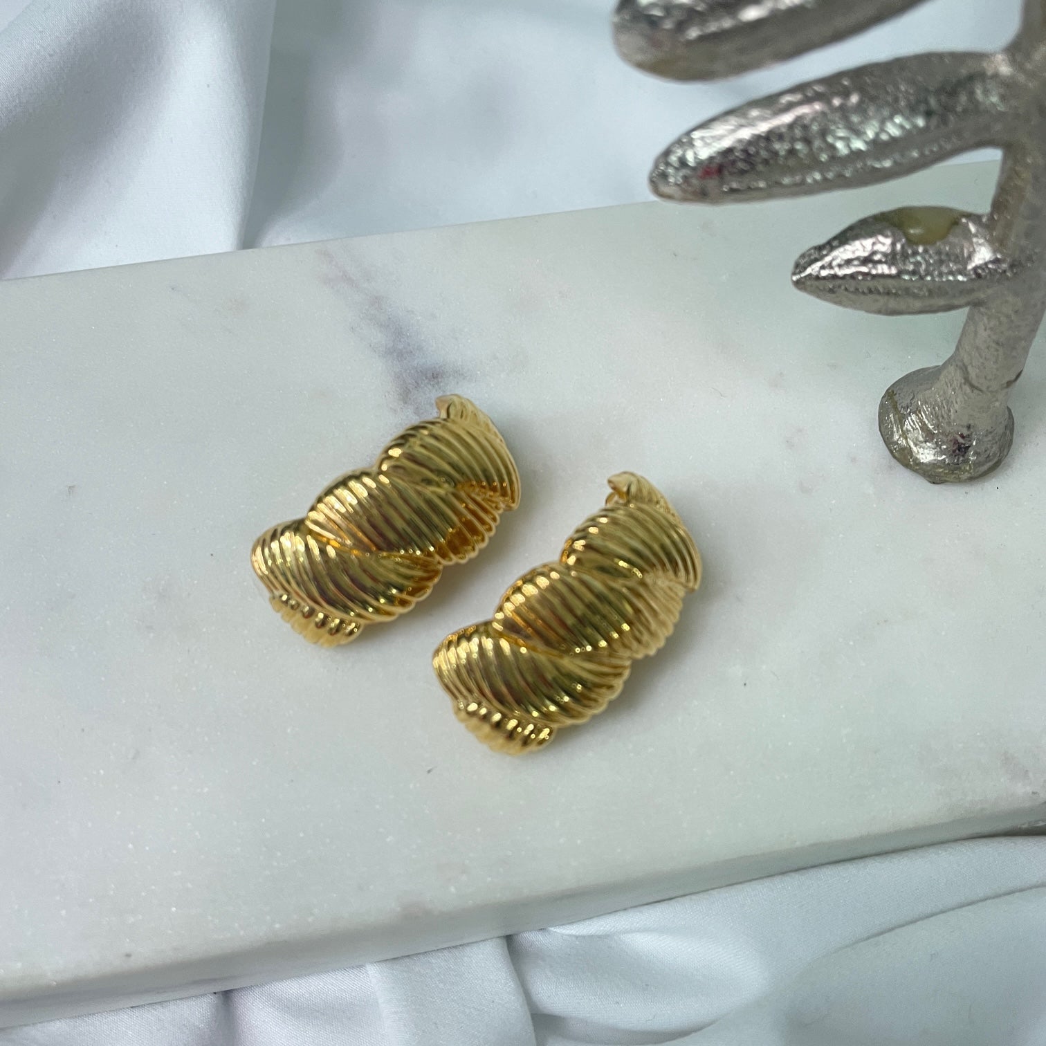 VINTAGE JEWELRY – AJA Brand